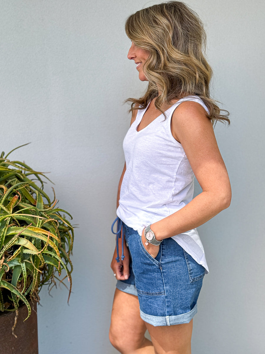 Addison Shorts - Blue – Evergreen Clothing