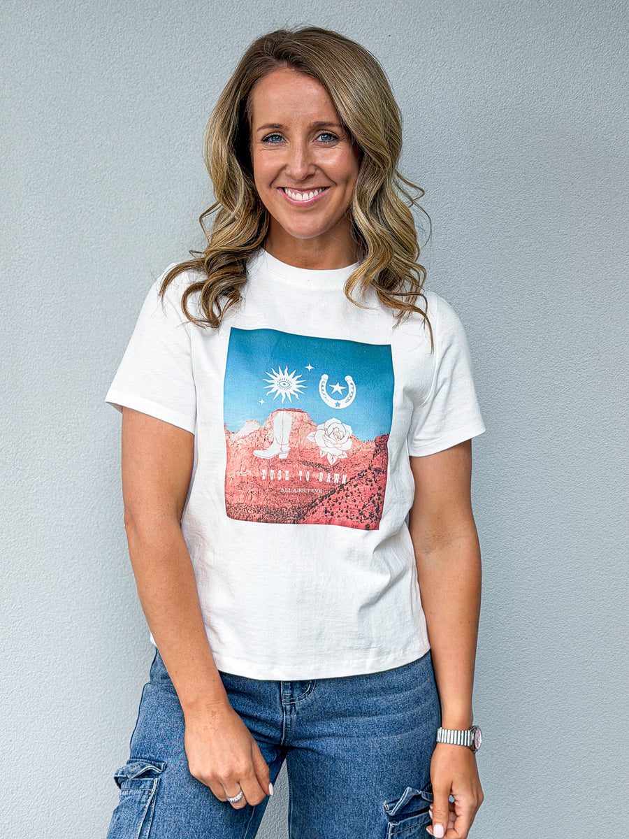 Dusk to Dawn Regular Tee - VIntage White – Evergreen Clothing