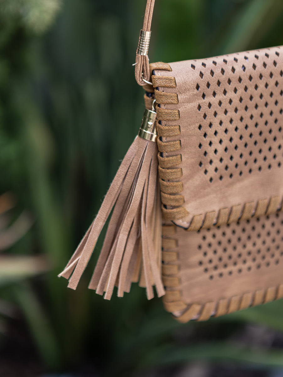 Diamond Cut Out Bag - Tan – Evergreen Clothing